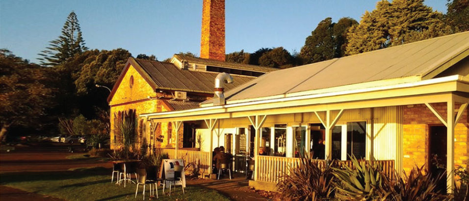 French Rendez-Vous Café & Satellite Bar - The PumpHouse Theatre